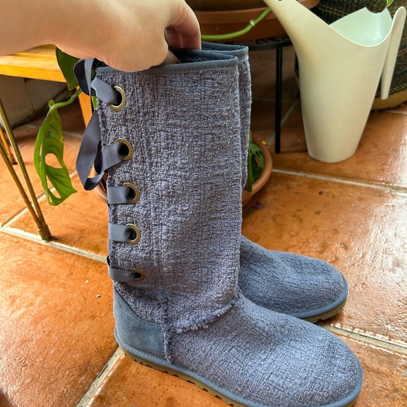 UGG | Shoes | Ugg Blue Textured Laceup Boots | Poshmark